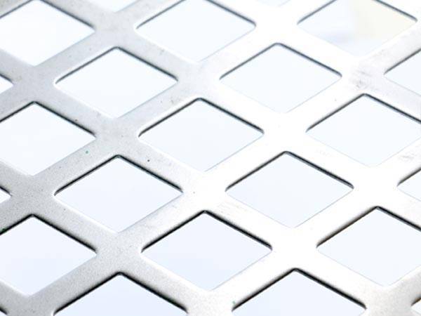 Light and Changing Style Decorative Aluminum Perforated Panel