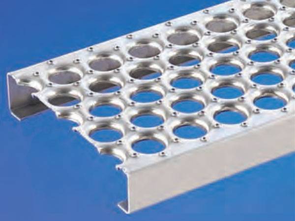 Perf-O Grip Plank Grating offers maximum slip protection &performance ...