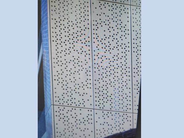 Triangle Holes Aluminum Perforated Panels For Building Facade Wall